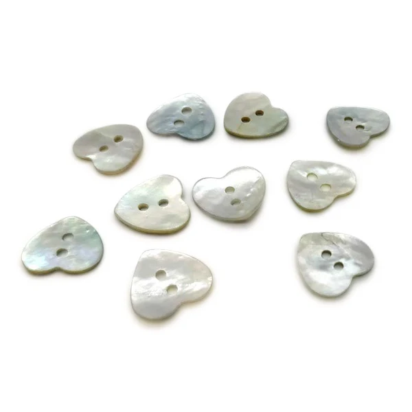 HobbyArts Mother of Pearl Buttons Heart, 10 kpl - Osta tästä